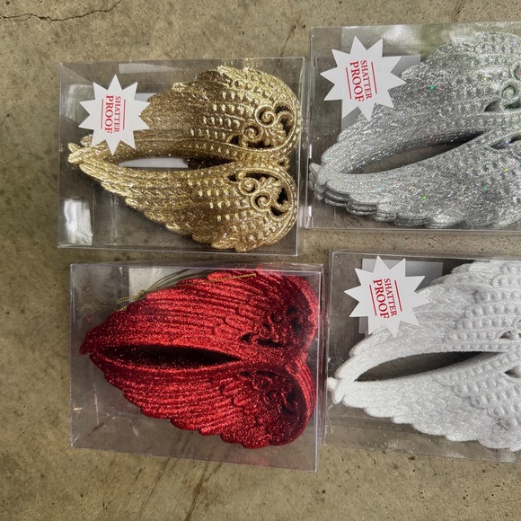 Hobby Lobby | Holiday | Gold Silver And Red Angel Wings | Poshmark